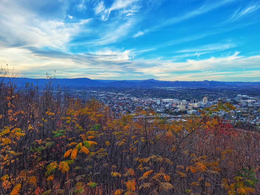 Roanoke Itinerary: What to See, Do, and Eat in One Week as an RV Traveler