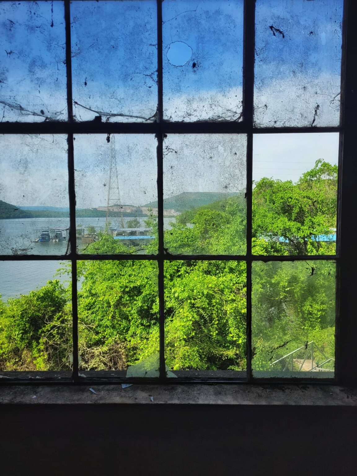 We Dared to Uncover the Haunted Secrets of Hales Bar Dam